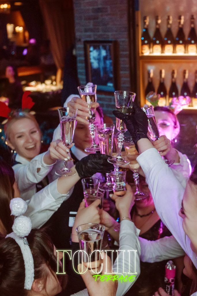 Фотоотчеты c ресторана "Гости"